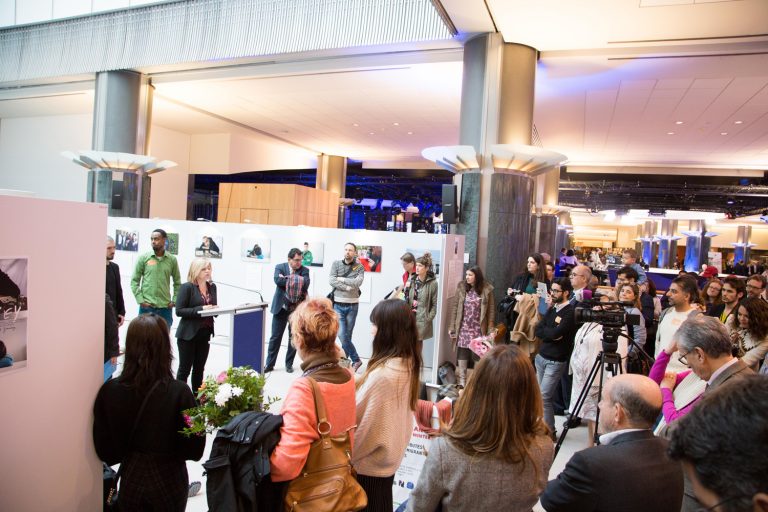 Curating work | STEPHANE ROY